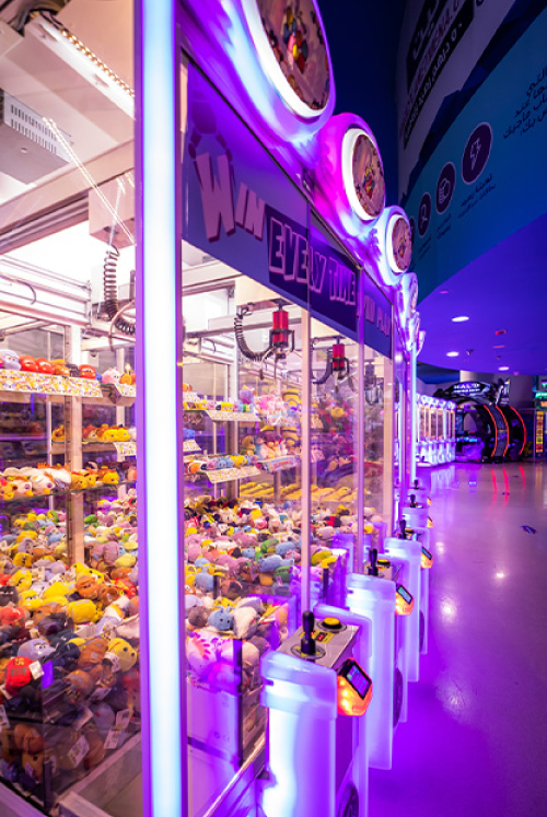 Dubai Attractions - Ski Dubai, Magic Planet | Mall of the Emirates