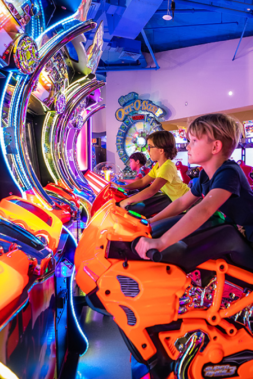 Dubai Attractions - Ski Dubai, Magic Planet | Mall of the Emirates